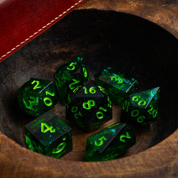 Nox Green Handmade Resin DND Dice Set – The Midnight Tavern